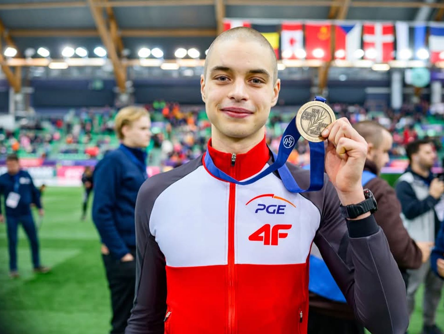 Niesamowity sukces polskich panczenów. Vladimir Semirunniy z brązem Mistrzostw Świata!