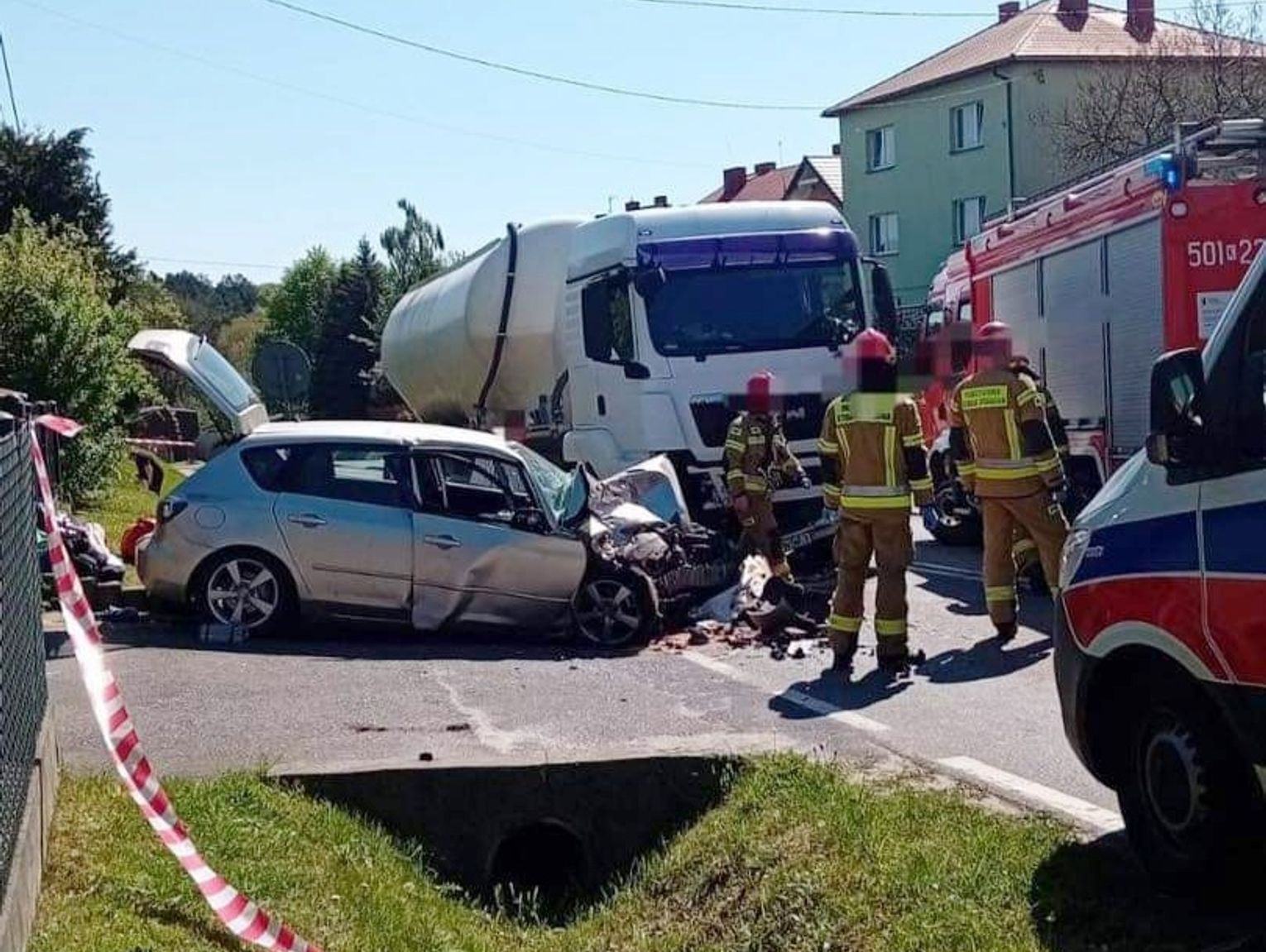 Potężne zderzenie na DW-773 w Kosmolowie!