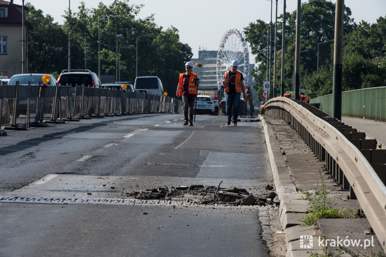 Paraliż komunikacyjny w Krakowie? Ruszył remont Mostu Dębnickiego